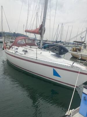 Furia 332 1989 Cruising Yacht For Sale in Lymington - £27,499
