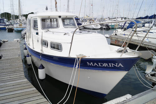 Hardy Marine 27 1992 Yacht Boat For Sale in Lymington - £42,499