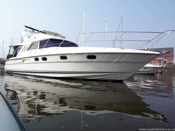 Fairline Fairline Phantom 41 REDUCED 1990 Motor Boat For Sale in ...