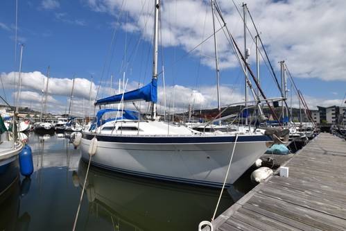 Moody Moody 29 1982 Cruising Yacht For Sale in Swansea - £16,995