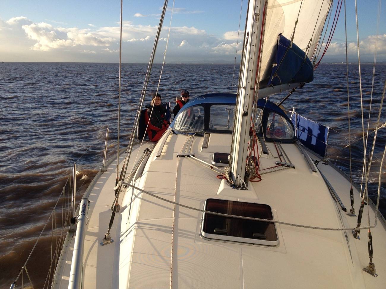 Jeanneau Jeanneau Sunrise 34 1986 Cruising Yacht For Sale in Portishead ...