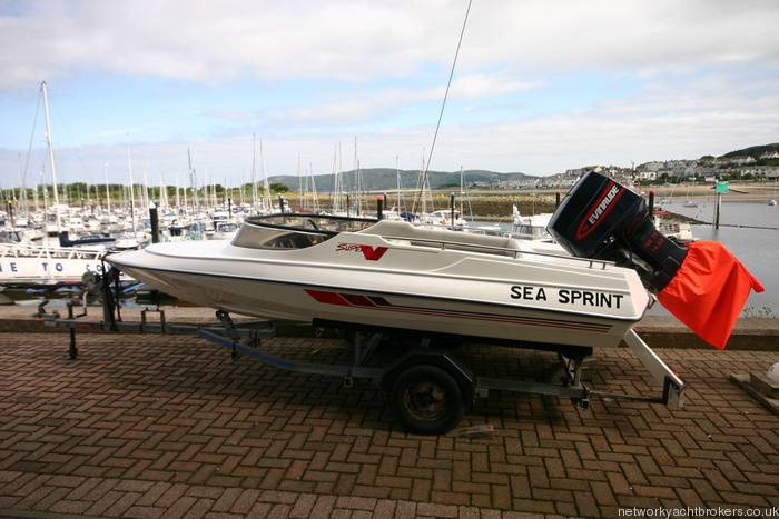 Simms Simms Super V 1980 Yacht Boat For Sale in Conwy Marina - £1,995.00