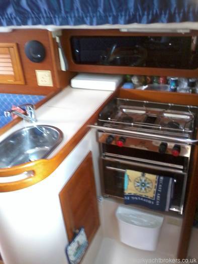 Hunter Hunter Channel 27 1999 Cruising Yacht For Sale in Conwy - £24,950