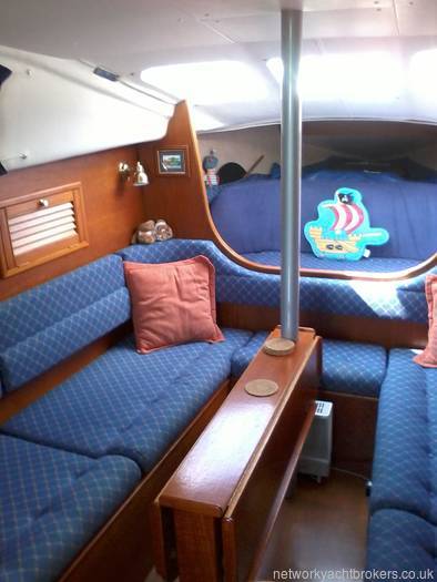 Hunter Hunter Channel 27 1999 Cruising Yacht For Sale in Conwy - £24,950