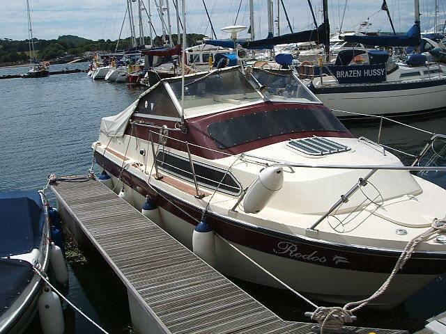 Fairline Weekender Power Boat For Sale 1982 Power Yacht For Sale in ...