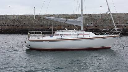 Cardinal 26 1994 Cruising Yacht For Sale in Dun Laoghaire,Ireland - €24,000