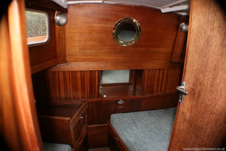 Nauticat Nauticat 33 1972 Motorsailer For Sale in Titchmarsh Marina - £ ...