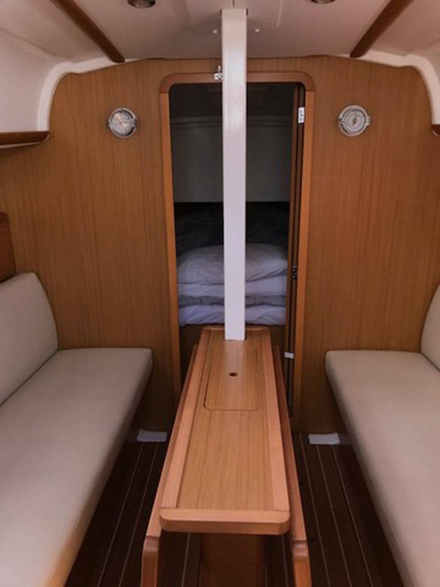 Jeanneau Jeanneau Sun Odyssey 30i 2009 Cruising Yacht For Sale in ...