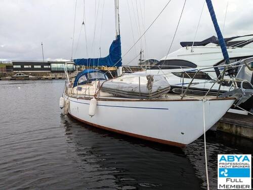 Biscay 36 1978 Cruising Yacht For Sale in Chatham, Kent - £24,995