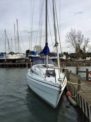 Hunter Hunter Channel 32 1993 Cruising Yacht For Sale in Lower Halstow ...