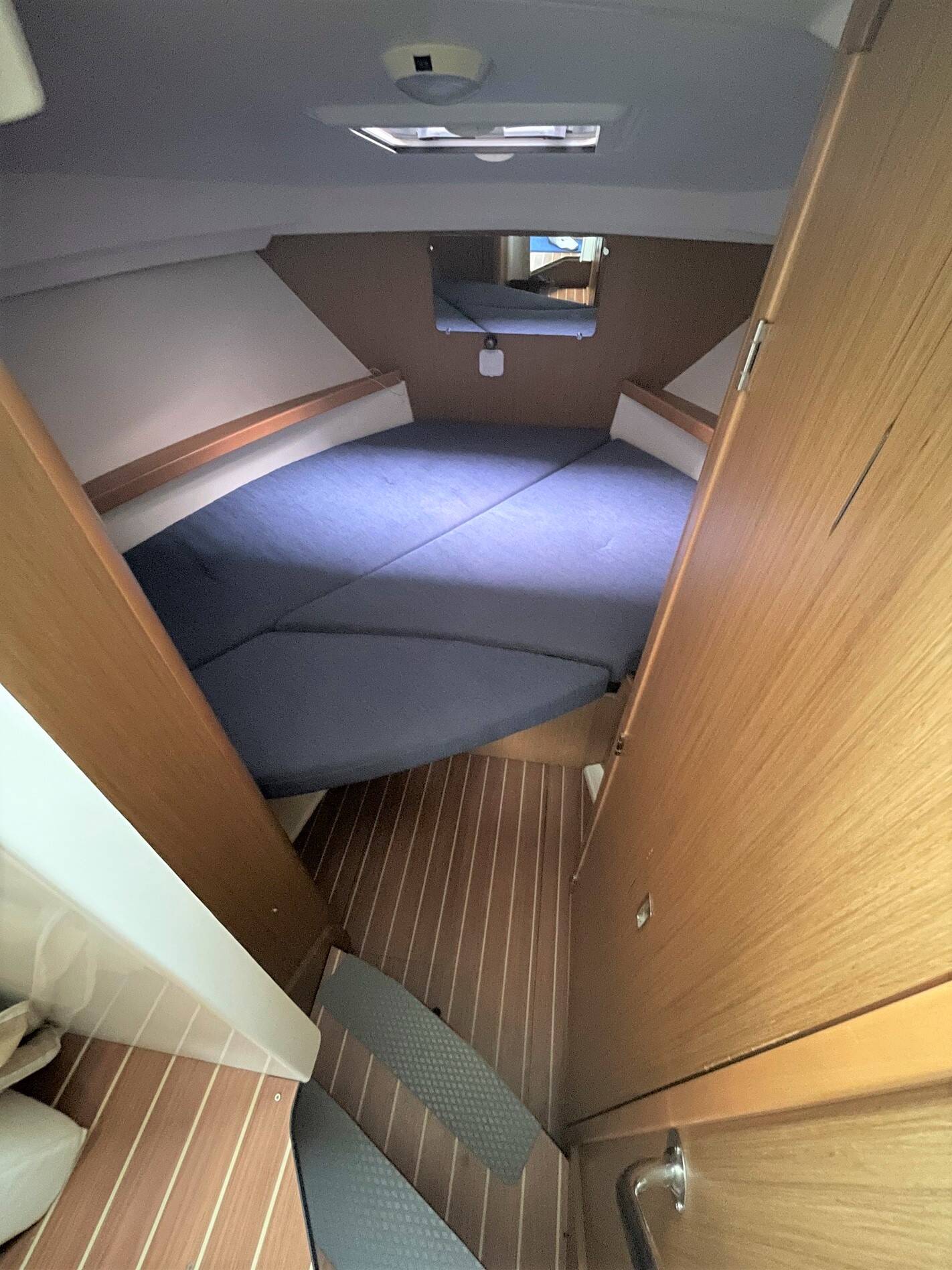 Jeanneau Merry Fisher 8 2010 Yacht Boat For Sale in Crosshaven, Cork ...