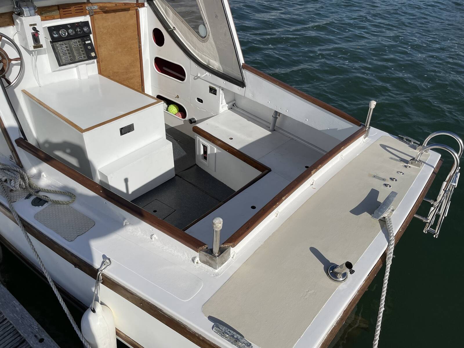 Colvic 20 Fisherman 1979 Yacht Boat For Sale in Crosshaven, Cork ...